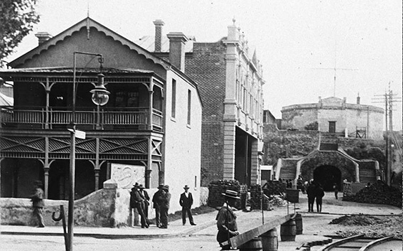 Buildings/samsonwfhouse.html - Freopedia